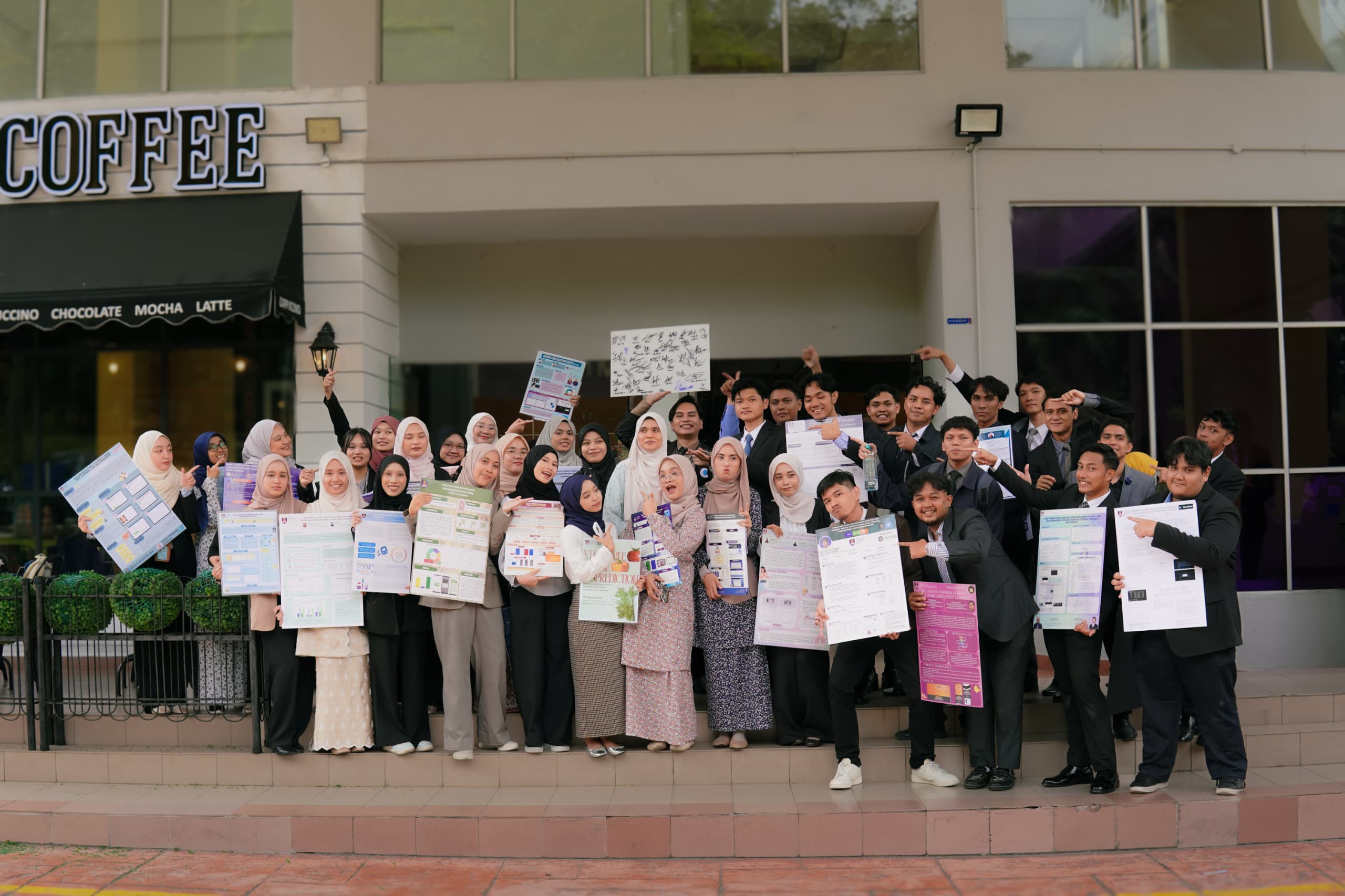 Gallery | Danial Thaqif